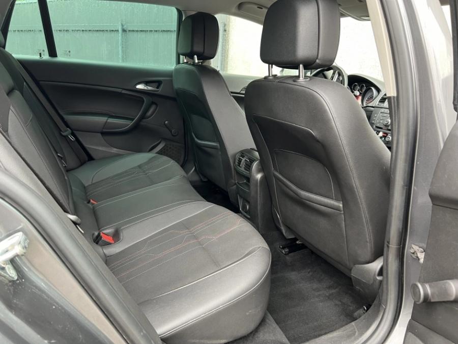 Pelēks Opel Insignia 2012 Rīga, ar dzinēja tilpumu 2.00 L un nobraukumu 241 tūkst. km par 4150 €, foto 56 vietnē AUTOMOTO.COM.LV