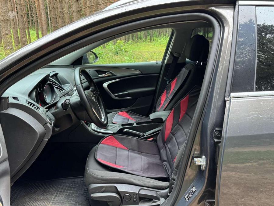 Pelēks Opel Insignia 2012 Utena, ar dzinēja tilpumu 1.96 L un nobraukumu 300 tūkst. km par 2499 €, foto 14 vietnē AUTOMOTO.COM.LV