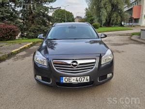 Pelēks Opel Insignia 2012 Rīga, ar dzinēja tilpumu 2.00 L un nobraukumu 276 tūkst. km par 4600 €, foto 3 vietnē AUTOMOTO.COM.LV