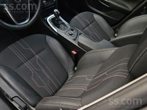 Pelēks Opel Insignia 2012 Rīga, ar dzinēja tilpumu 2.00 L un nobraukumu 276 tūkst. km par 4600 €, foto 12 vietnē AUTOMOTO.COM.LV