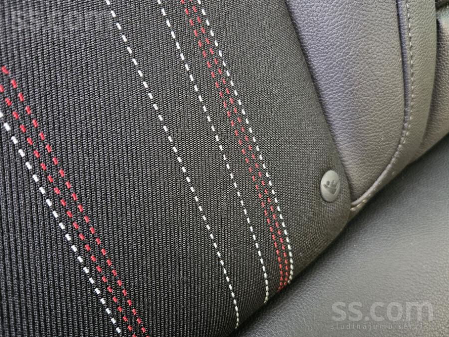 Pelēks Opel Insignia 2012 Rīga, ar dzinēja tilpumu 2.00 L un nobraukumu 276 tūkst. km par 4600 €, foto 15 vietnē AUTOMOTO.COM.LV