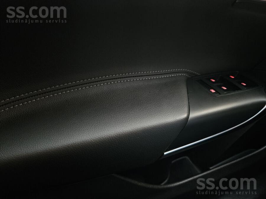 Pelēks Opel Insignia 2012 Rīga, ar dzinēja tilpumu 2.00 L un nobraukumu 276 tūkst. km par 4600 €, foto 25 vietnē AUTOMOTO.COM.LV