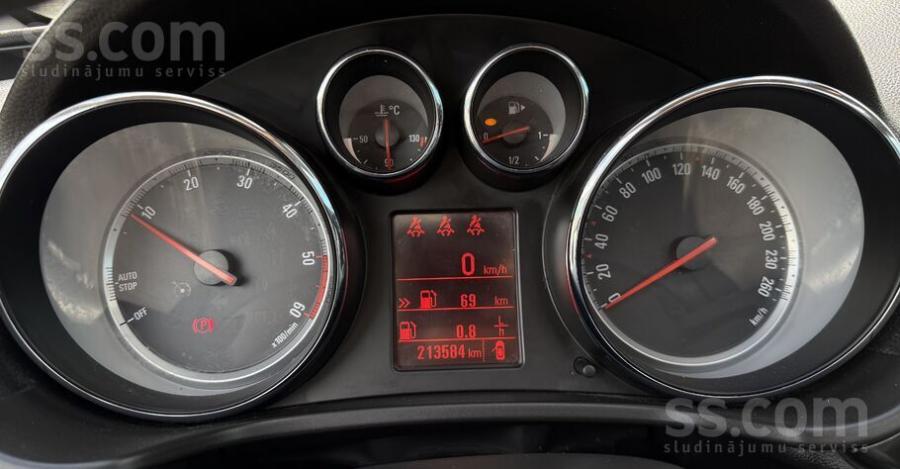 Grey Opel Insignia 2012 in Riga, with an engine capacity of 2.00 L and mileage of 214 thousand km for 2750 €, photo 11 on AUTOMOTO.COM.LV