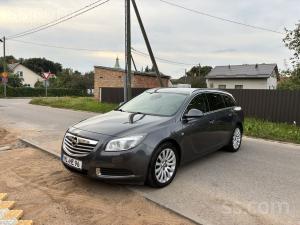 Pelēks Opel Insignia 2012 Daugavpils, ar dzinēja tilpumu 2.00 L un nobraukumu 0 tūkst. km par 3450 €, foto  vietnē AUTOMOTO.COM.LV