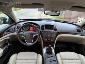 Pelēks Opel Insignia 2012 Daugavpils, ar dzinēja tilpumu 2.00 L un nobraukumu 0 tūkst. km par 3450 €, foto 16 vietnē AUTOMOTO.COM.LV