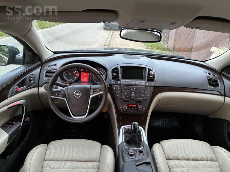 Pelēks Opel Insignia 2012 Daugavpils, ar dzinēja tilpumu 2.00 L un nobraukumu 0 tūkst. km par 3450 €, foto 16 vietnē AUTOMOTO.COM.LV