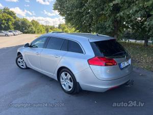 Grey Opel Insignia 2012 in Tallinn, with an engine capacity of 2.00 L and mileage of 294 thousand km for 2299 €, photo 3 on AUTOMOTO.COM.LV