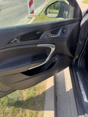 Pelēks Opel Insignia 2012 Viļņa, ar dzinēja tilpumu 1.96 L un nobraukumu 385 tūkst. km par 1450 €, foto 4 vietnē AUTOMOTO.COM.LV