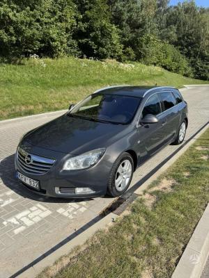 Pelēks Opel Insignia 2012 Viļņa, ar dzinēja tilpumu 1.96 L un nobraukumu 385 tūkst. km par 1450 €, foto 9 vietnē AUTOMOTO.COM.LV