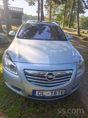 Pelēks Opel Insignia 2012 Liepāja, ar dzinēja tilpumu 2.00 L un nobraukumu 330 tūkst. km par 2650 €, foto  vietnē AUTOMOTO.COM.LV