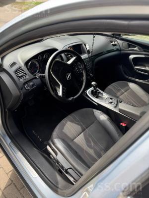 Pelēks Opel Insignia 2012 Liepāja, ar dzinēja tilpumu 2.00 L un nobraukumu 330 tūkst. km par 2650 €, foto 6 vietnē AUTOMOTO.COM.LV
