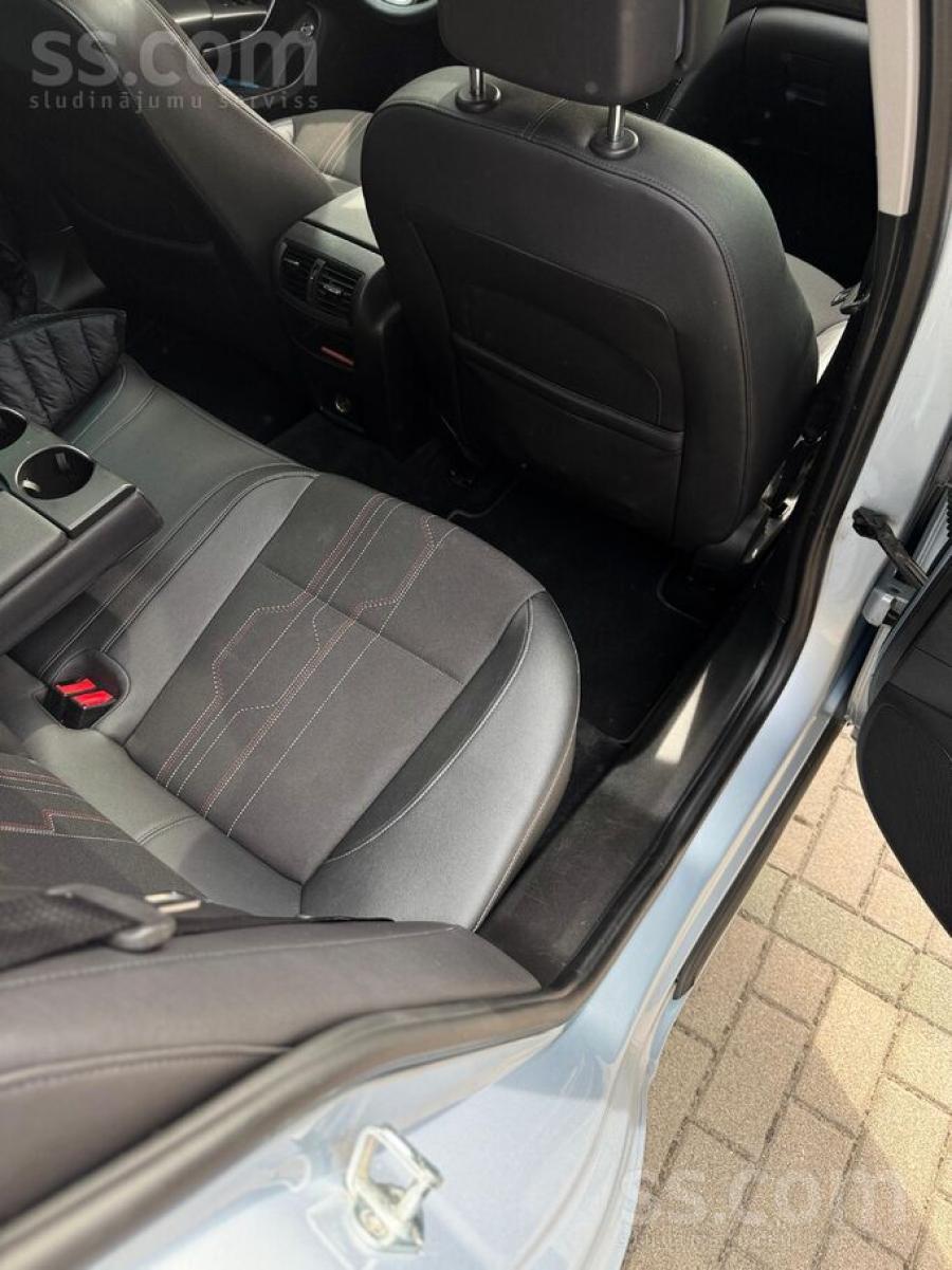 Pelēks Opel Insignia 2012 Liepāja, ar dzinēja tilpumu 2.00 L un nobraukumu 330 tūkst. km par 2650 €, foto 8 vietnē AUTOMOTO.COM.LV
