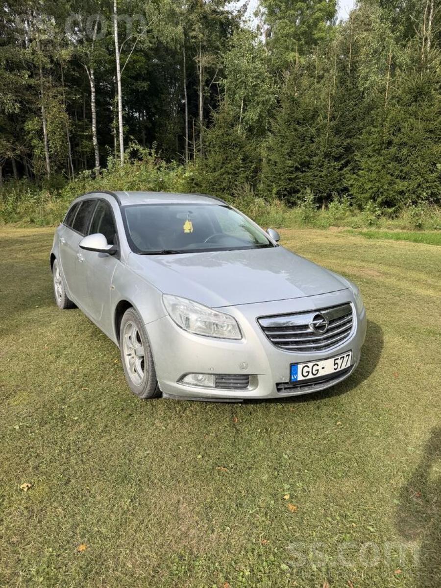 Pelēks Opel Insignia 2012 Valmiera, ar dzinēja tilpumu 2.00 L un nobraukumu 369 tūkst. km par 3550 €, foto 3 vietnē AUTOMOTO.COM.LV
