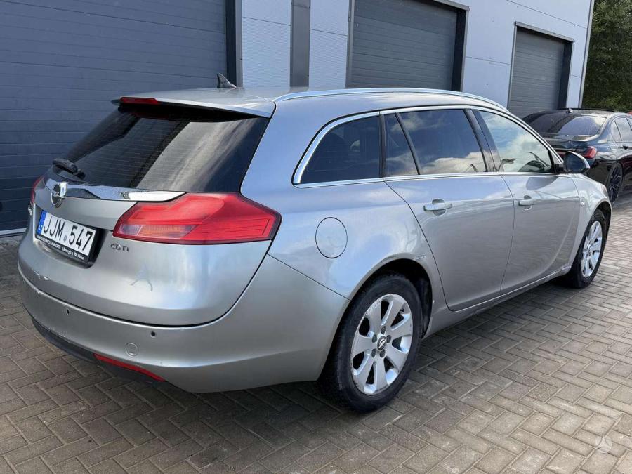 Pelēks Opel Insignia 2012 Viļņa, ar dzinēja tilpumu 1.96 L un nobraukumu 345 tūkst. km par 990 €, foto 8 vietnē AUTOMOTO.COM.LV