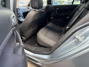 Pelēks Opel Insignia 2012 Viļņa, ar dzinēja tilpumu 1.96 L un nobraukumu 345 tūkst. km par 990 €, foto 18 vietnē AUTOMOTO.COM.LV