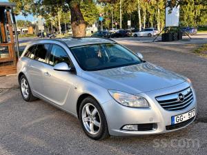 Grey Opel Insignia 2012 in Riga, with an engine capacity of 2.00 L and mileage of 370 thousand km for 2250 €, photo 5 on AUTOMOTO.COM.LV