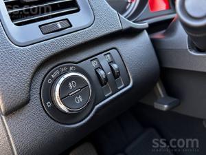 Grey Opel Insignia 2012 in Riga, with an engine capacity of 2.00 L and mileage of 370 thousand km for 2250 €, photo 12 on AUTOMOTO.COM.LV