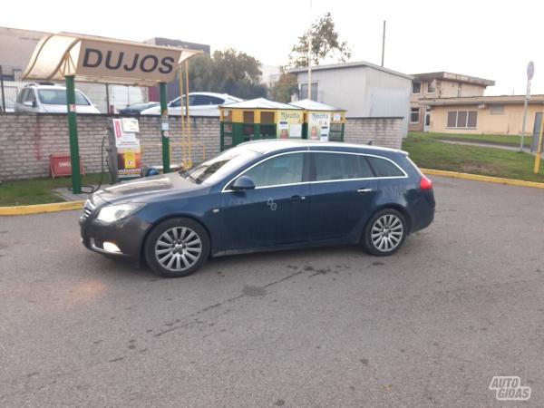 Grey Opel Insignia 2012 in Kaunas, with an engine capacity of 2.00 L and mileage of 240 thousand km for 1400 €, photo 1 on AUTOMOTO.COM.LV