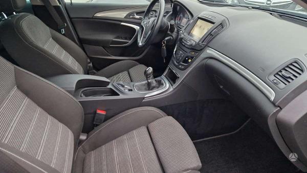 Grey Opel Insignia 2013 in Marijampole, with an engine capacity of 1.96 L and mileage of 213 thousand km for 5300 €, photo 11 on AUTOMOTO.COM.LV