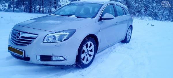 Pelēks Opel Insignia 2013 Viļņa, ar dzinēja tilpumu 2.00 L un nobraukumu 250 tūkst. km par 4500 €, foto 2 vietnē AUTOMOTO.COM.LV