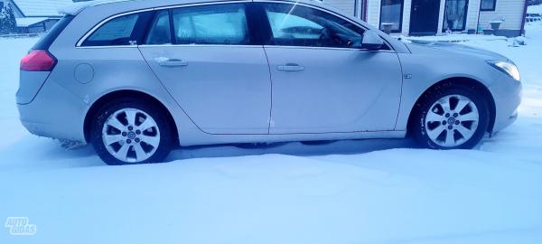 Pelēks Opel Insignia 2013 Viļņa, ar dzinēja tilpumu 2.00 L un nobraukumu 250 tūkst. km par 4500 €, foto 4 vietnē AUTOMOTO.COM.LV