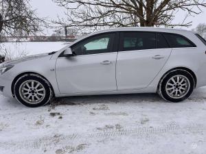 Grey Opel Insignia 2013 in Siauliai, with an engine capacity of 1.96 L and mileage of 341 thousand km for 3600 €, photo 7 on AUTOMOTO.COM.LV