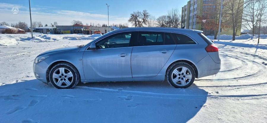 Pelēks Opel Insignia 2013 Kauņa, ar dzinēja tilpumu 2.00 L un nobraukumu 322 tūkst. km par 3500 €, foto 2 vietnē AUTOMOTO.COM.LV