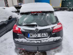 Grey Opel Insignia 2013 in Vilnius, with an engine capacity of 1.96 L and mileage of 348 thousand km for 4300 €, photo 5 on AUTOMOTO.COM.LV