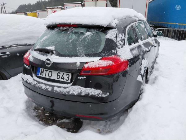 Grey Opel Insignia 2013 in Vilnius, with an engine capacity of 1.96 L and mileage of 348 thousand km for 4300 €, photo 6 on AUTOMOTO.COM.LV