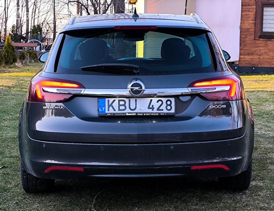 Grey Opel Insignia 2013 in Vilnius, with an engine capacity of 2.00 L and mileage of 188 thousand km for 4250 €, photo 7 on AUTOMOTO.COM.LV
