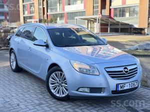 Pelēks Opel Insignia 2013 Rīga, ar dzinēja tilpumu 2.00 L un nobraukumu 356 tūkst. km par 2490 €, foto  vietnē AUTOMOTO.COM.LV