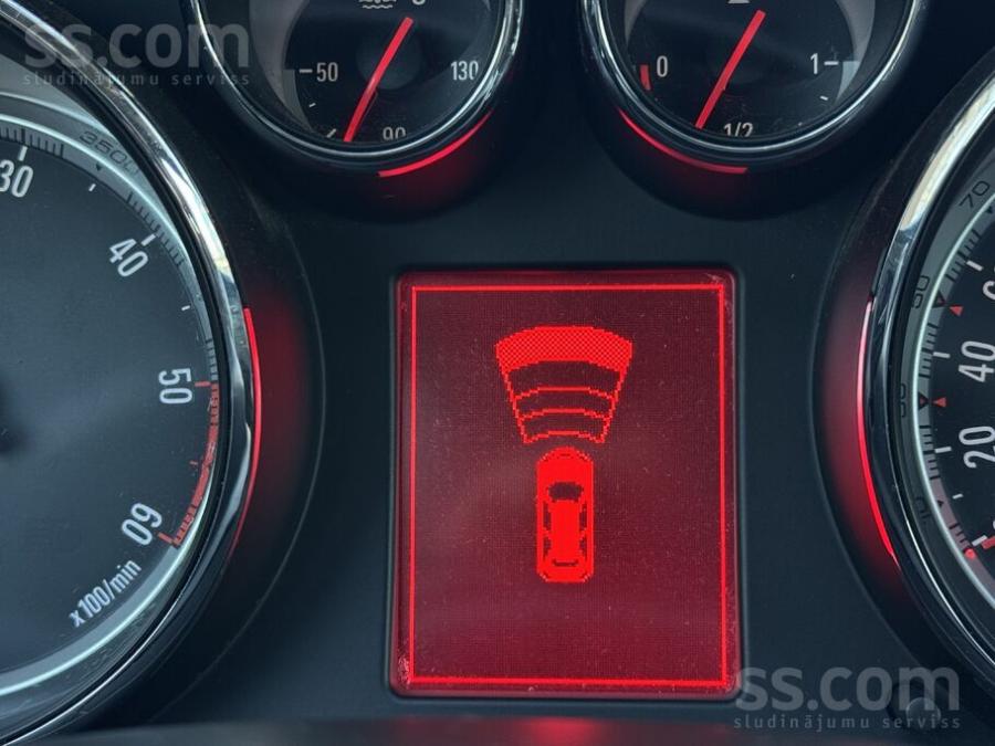 Pelēks Opel Insignia 2013 Rīga, ar dzinēja tilpumu 2.00 L un nobraukumu 356 tūkst. km par 2490 €, foto 16 vietnē AUTOMOTO.COM.LV