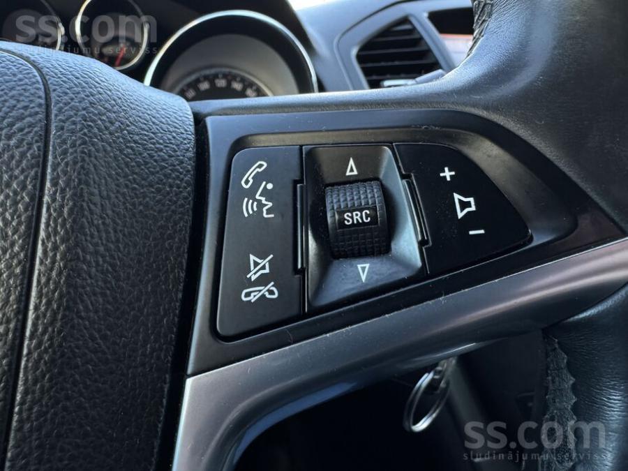 Pelēks Opel Insignia 2013 Rīga, ar dzinēja tilpumu 2.00 L un nobraukumu 356 tūkst. km par 2490 €, foto 20 vietnē AUTOMOTO.COM.LV
