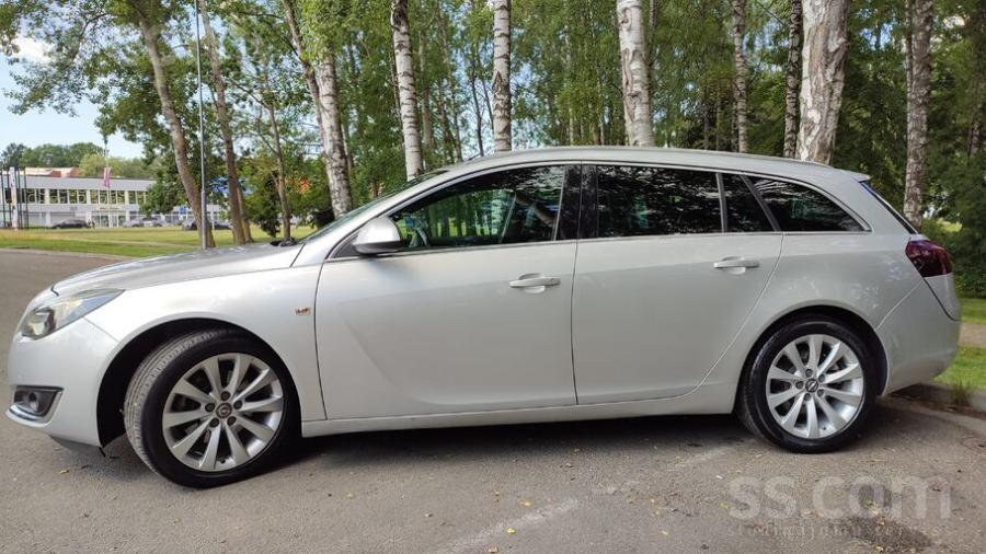 Pelēks Opel Insignia 2013 Rīga, ar dzinēja tilpumu 2.00 L un nobraukumu 206 tūkst. km par 6700 €, foto 4 vietnē AUTOMOTO.COM.LV