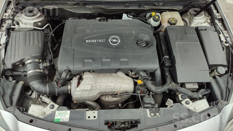 Pelēks Opel Insignia 2013 Rīga, ar dzinēja tilpumu 2.00 L un nobraukumu 206 tūkst. km par 6700 €, foto 21 vietnē AUTOMOTO.COM.LV