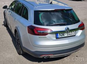 Grey Opel Insignia 2013 in Riga, with an engine capacity of 2.00 L and mileage of 202 thousand km for 5900 €, photo 5 on AUTOMOTO.COM.LV
