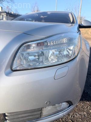 Grey Opel Insignia 2013 in Riga, with an engine capacity of 2.00 L and mileage of 212 thousand km for 6250 €, photo 10 on AUTOMOTO.COM.LV