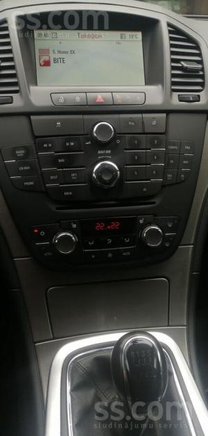 Grey Opel Insignia 2013 in Riga, with an engine capacity of 2.00 L and mileage of 212 thousand km for 6250 €, photo 18 on AUTOMOTO.COM.LV
