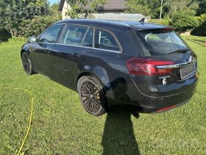 Grey Opel Insignia 2013 in Tukums, with an engine capacity of 2.00 L and mileage of 266 thousand km for 3000 €, photo 5 on AUTOMOTO.COM.LV