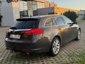 Pelēks Opel Insignia 2013 Rīga, ar dzinēja tilpumu 2.00 L un nobraukumu 259 tūkst. km par 3400 €, foto 6 vietnē AUTOMOTO.COM.LV
