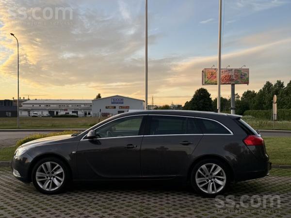 Pelēks Opel Insignia 2013 Rīga, ar dzinēja tilpumu 2.00 L un nobraukumu 259 tūkst. km par 3400 €, foto 8 vietnē AUTOMOTO.COM.LV