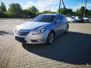Grey Opel Insignia 2013 in Radviliskis, with an engine capacity of 1.96 L and mileage of 162 thousand km for 4450 €, photo  on AUTOMOTO.COM.LV