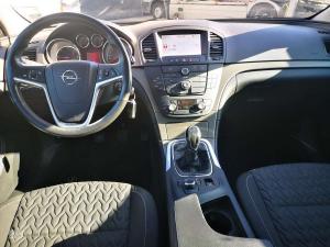Grey Opel Insignia 2013 in Radviliskis, with an engine capacity of 1.96 L and mileage of 162 thousand km for 4450 €, photo 8 on AUTOMOTO.COM.LV