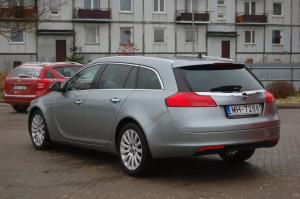 Grey Opel Insignia 2013 in Jekabpils, with an engine capacity of 2.00 L and mileage of 214 thousand km for 5300 €, photo 11 on AUTOMOTO.COM.LV