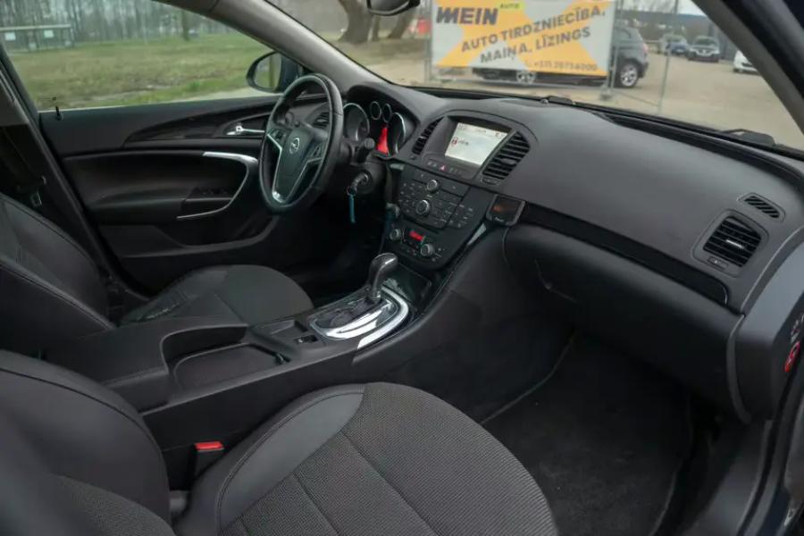Pelēks Opel Insignia 2013 Liepāja, ar dzinēja tilpumu 2.00 L un nobraukumu 158 tūkst. km par 5950 €, foto 15 vietnē AUTOMOTO.COM.LV
