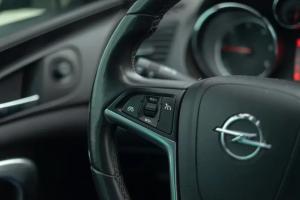Pelēks Opel Insignia 2013 Liepāja, ar dzinēja tilpumu 2.00 L un nobraukumu 158 tūkst. km par 5950 €, foto 22 vietnē AUTOMOTO.COM.LV