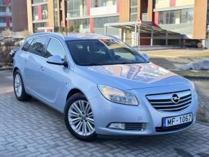 Grey Opel Insignia 2013 in Riga, with an engine capacity of 2.00 L and mileage of 356 thousand km for 2490 €, photo  on AUTOMOTO.COM.LV