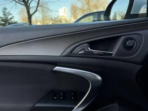 Grey Opel Insignia 2013 in Riga, with an engine capacity of 2.00 L and mileage of 356 thousand km for 2490 €, photo 26 on AUTOMOTO.COM.LV
