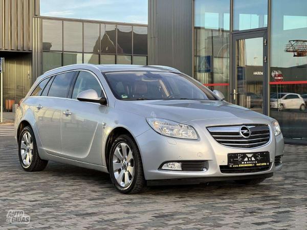 Pelēks Opel Insignia 2013 Šauļi, ar dzinēja tilpumu 2.00 L un nobraukumu 243 tūkst. km par 4300 €, foto 2 vietnē AUTOMOTO.COM.LV