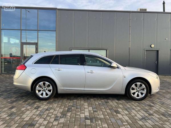 Pelēks Opel Insignia 2013 Šauļi, ar dzinēja tilpumu 2.00 L un nobraukumu 243 tūkst. km par 4300 €, foto 5 vietnē AUTOMOTO.COM.LV